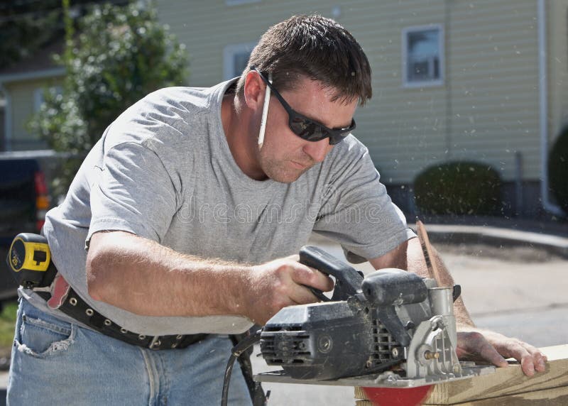 Charpentier Smilling Heureux Avec L'outil D'avion De Pouvoir Image ...