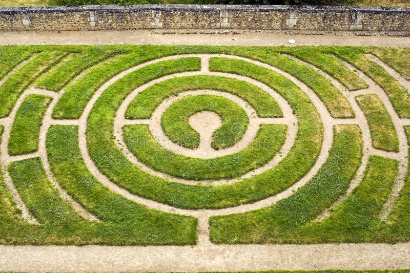 Chartres - Labyrinth stock image. Image of horizontal - 26671299
