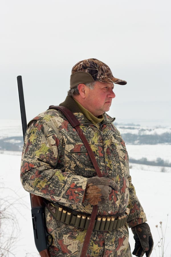 Chasseur photo stock. Image du chasse, chasseur, fusillez - 222684