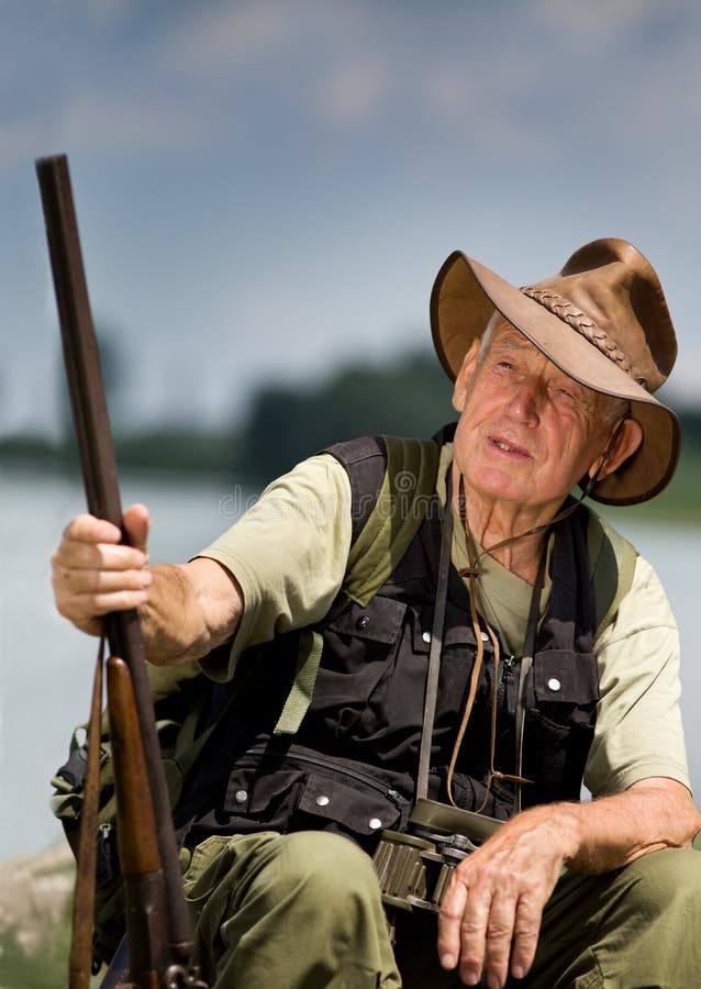Chasseur image stock. Image du gibier, zone, gens, homme - 43114327