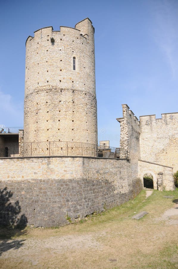 Chateau De Fallavier imagen de archivo. Imagen de cubo - 34934693