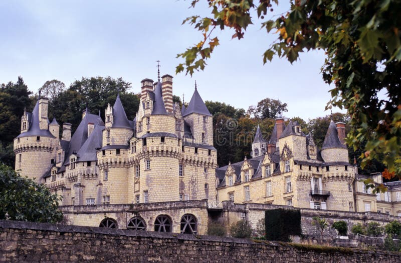 Castello di Usse immagine stock. Immagine di turismo, romantico - 1576429