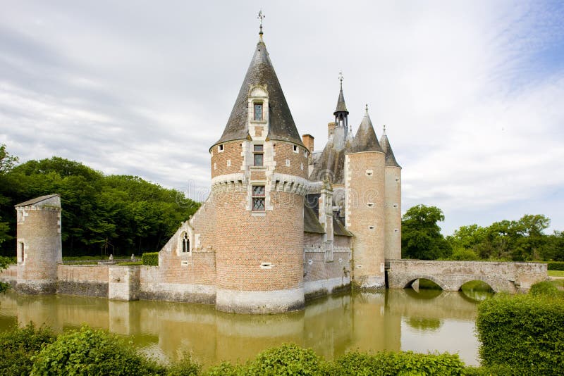Chateau du Moulin stock image. Image of architecture - 15840043