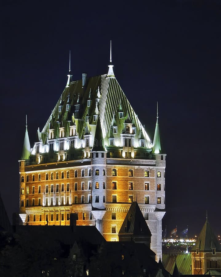 Chateau frontenac stock image. Image of urban, lighting - 1944293