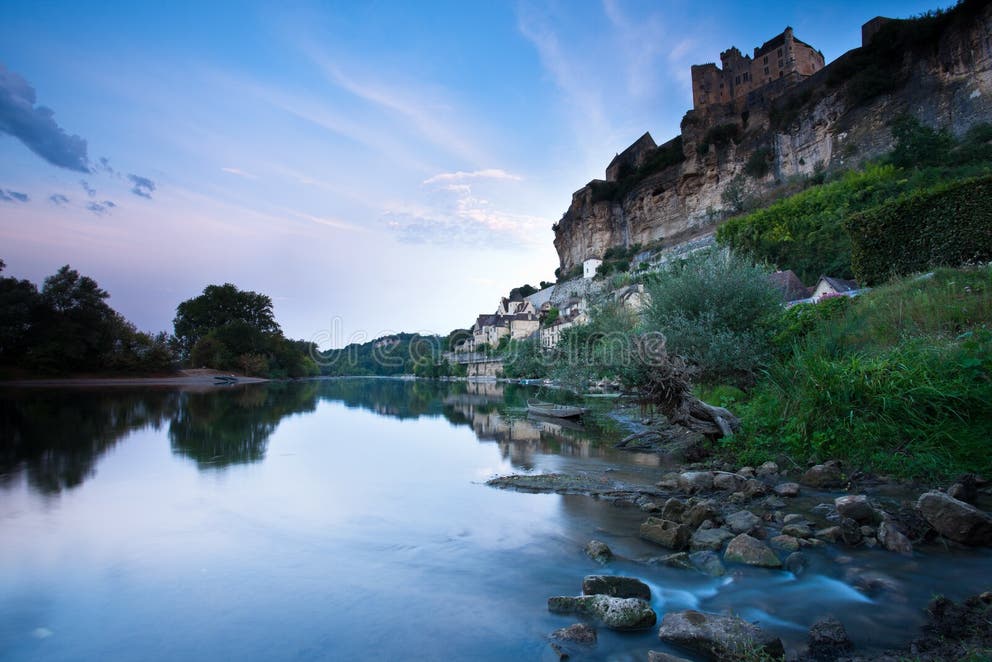 Chateau Beynac at Sunrise Dordogne Perigord Noir France Stock Photo ...
