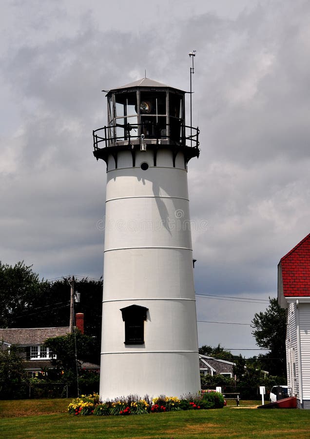 Chatham Lighthouse Beach, MA, USA Editorial Photo - Image of lighthouse ...
