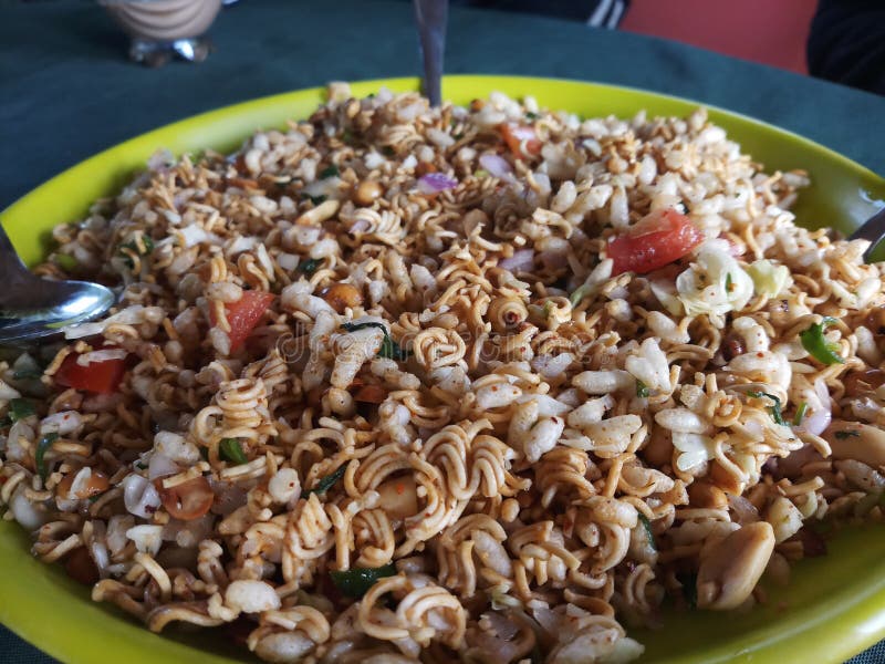 Chatpat imagen de archivo. Imagen de plato, soplado - 105068513