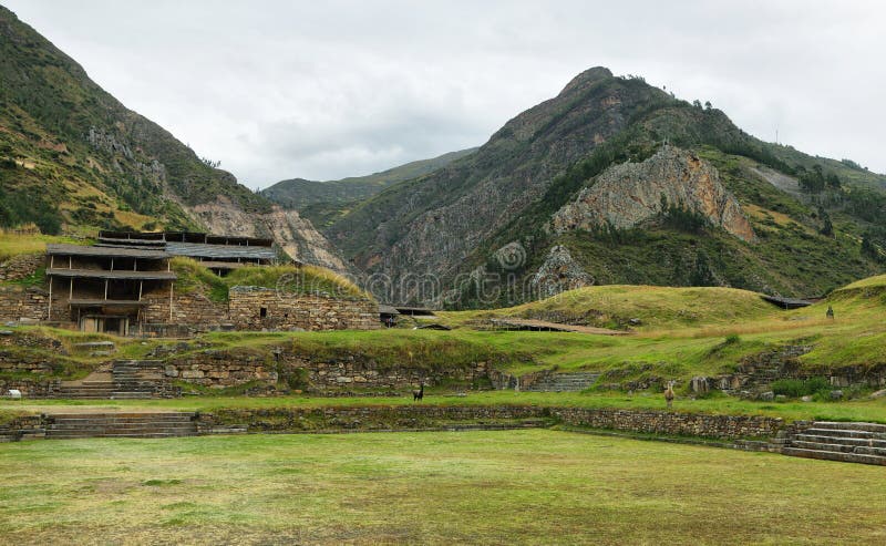 Chavin De Huantar Temple Complex, Peru Stock Photo - Image of inca ...