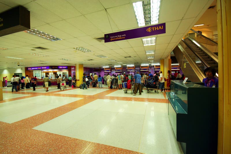 Check in area editorial photography. Image of moving - 26883687