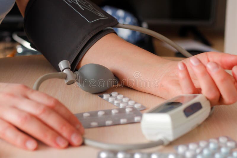 Check Blood Pressure and and Heart Rate Using a Digital Monometer ...