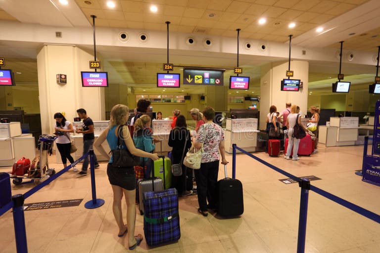 3,852 Airport Counter Checkin Stock Photos - Free & Royalty-Free Stock ...