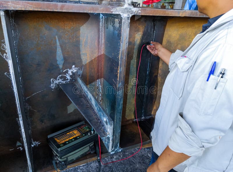 Checking Defect in Welded with Process Ultrasonic Testing UT Stock ...