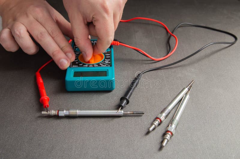 Checking the Serviceability of the Glow Plug with a Multimeter. Glow ...