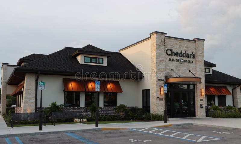 Cheddar`s Scratch Kitchen Restaurant. Editorial Photo - Image of ...