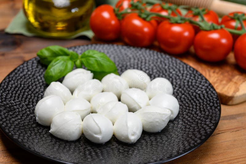 Cheese Collection, White Mini Mozzarella Cheese Balls for Salad or for ...