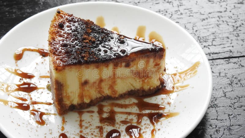 Cheesecake Slice with Melted Brown Suger Topping Stock Photo - Image of ...