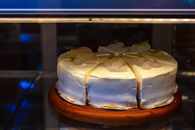 Cheesecake on Wood Plate at Coffee Shop Stock Photo - Image of dish ...