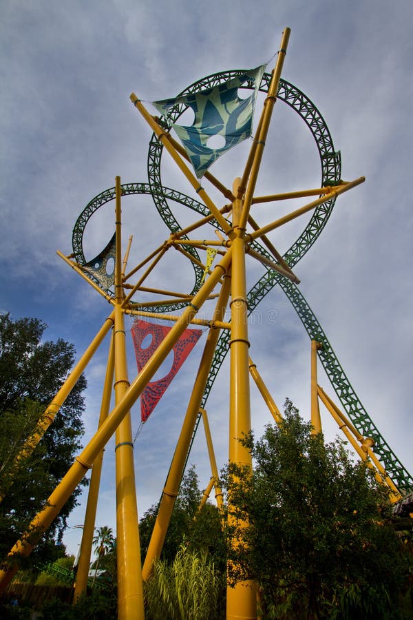 Cheetah Hunt editorial photography. Image of hunt, metal - 24139802
