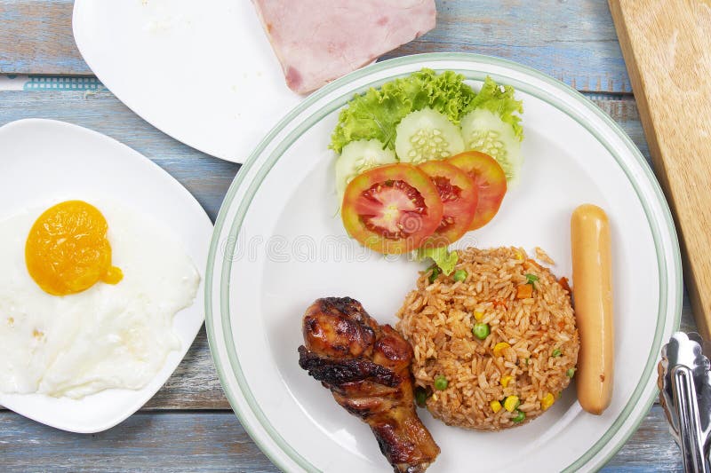 Chef Arrangre Dishes of Fried Rice Stock Image - Image of healthy, corn ...