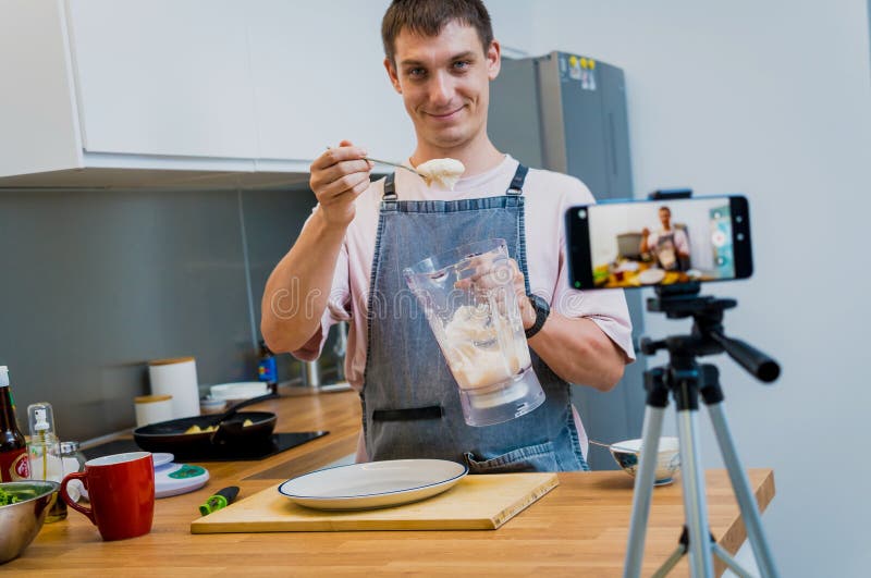 The Chef is Broadcasting Live from Workshop How To Prepare a Bean ...