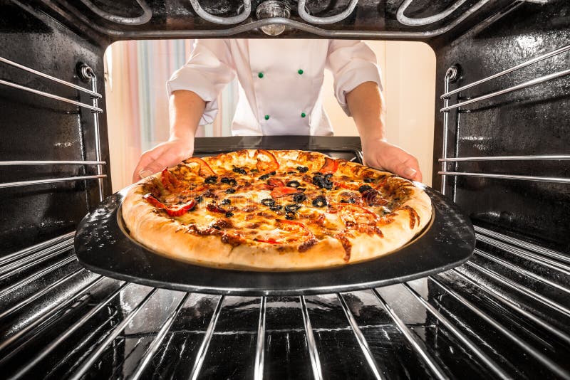 Chef Cooking Pizza in the Oven. Stock Image - Image of junk, fast: 42672177