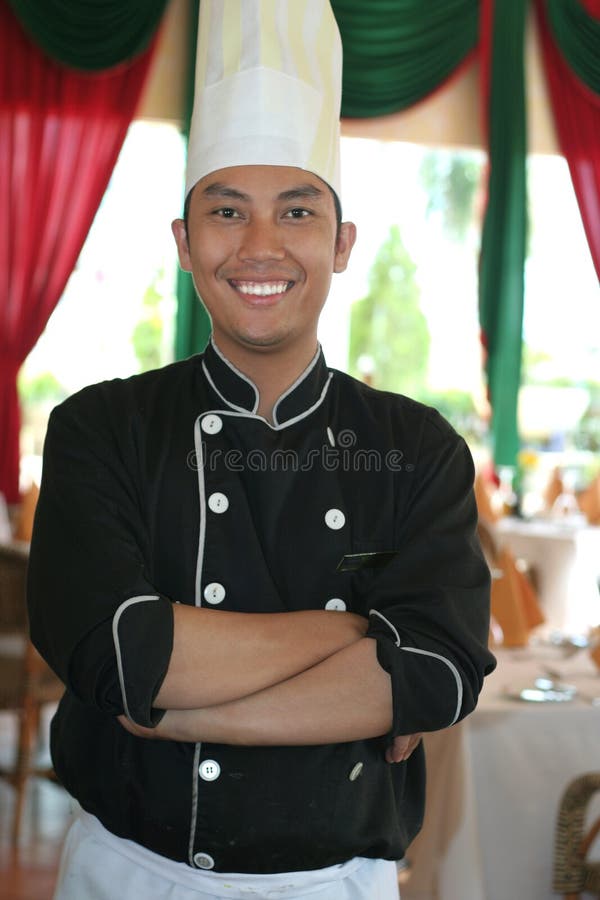 Chef-kok Die Zich Bij Restaurant Bevindt Stock Foto - Image of ...