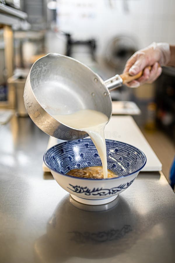 Chef Making Japanese Ramen Noodle Soup Stock Photo - Image of dinner ...