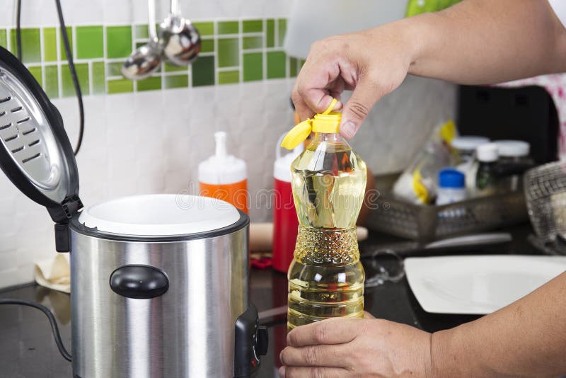 Chef Open Cap Vegetable Oil Stock Photos - Free & Royalty-Free Stock ...