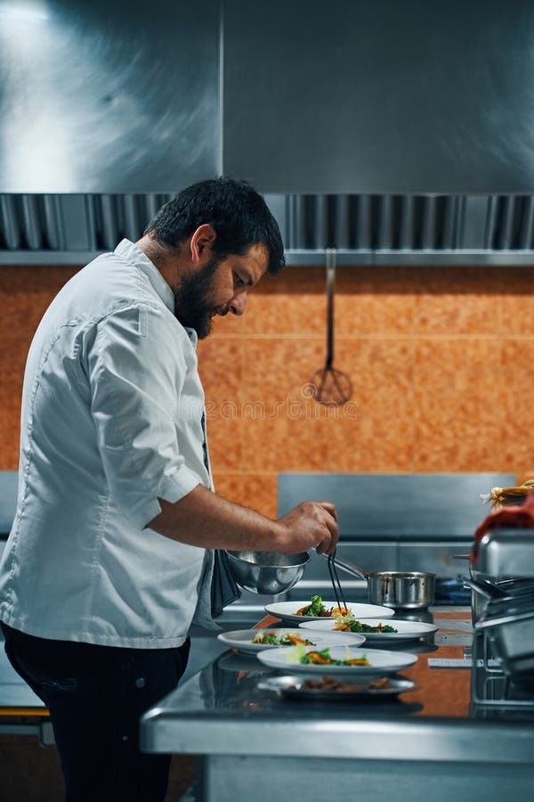 Chef Preparing Dishes for Tasting Menu Stock Image - Image of eatery ...