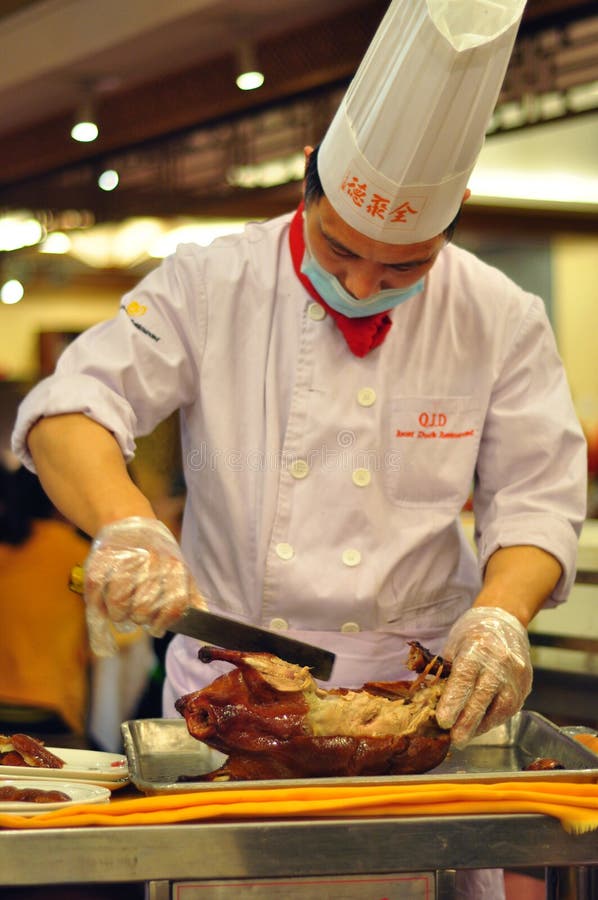 Chef Preparing Peking Duck at Quan Ju De, Beijing Editorial Stock Image ...