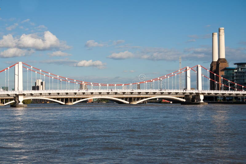 Chelsea Bridge stock image. Image of clouds, landmark - 16057949