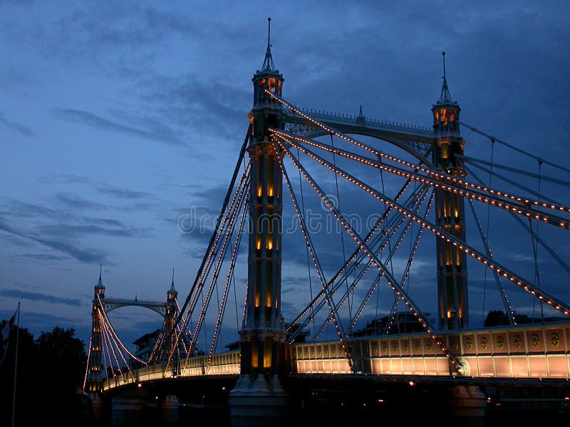 Chelsea Bridge, London stock image. Image of britain, nighttime - 2694545