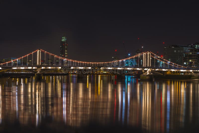Chelsea Bridge at night stock image. Image of capital - 68963997