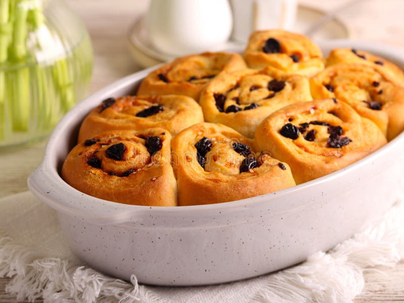 Chelsea buns in baking tin stock photo. Image of snack - 316293966