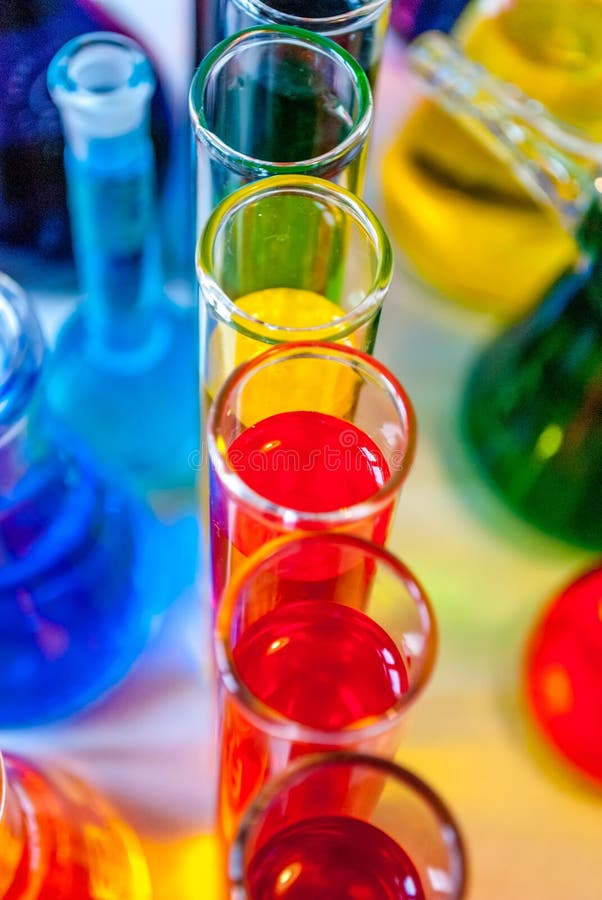 Chemia kolory obraz stock. Obraz złożonej z chemikalia - 64658673