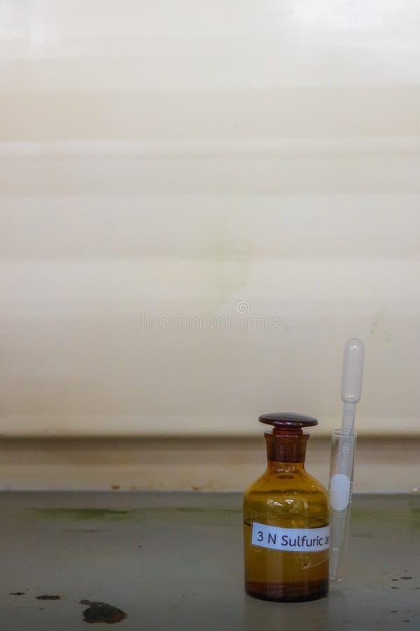 The Chemical Bottle in Laboratory Stock Photo - Image of pharmacy ...