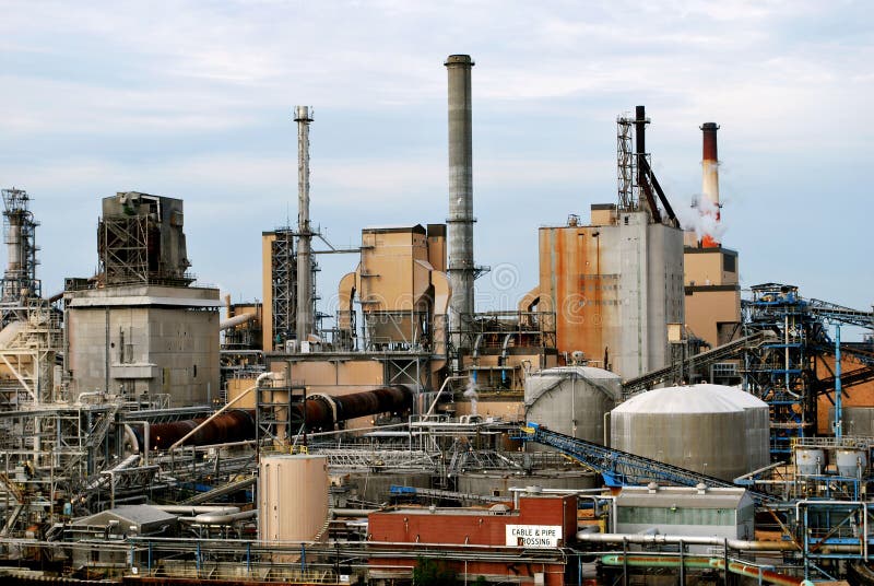 Chemical factory stock image. Image of metal, tubes, pollution - 7205979
