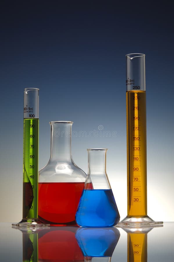 Chemie stockbild. Bild von becher, ausrüstung, medizin - 18333525