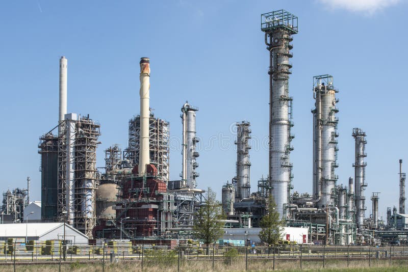 Refiniry Chemisch Product En Olie Stock Foto - Image of chemisch ...