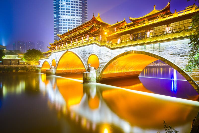 Chengdu, Chine Au Pont D'Anshun Photo stock - Image du asiatique ...