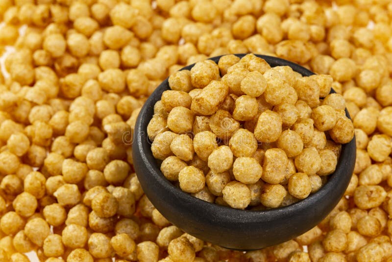 Chenopodium Quinoa - Caramelized Organic Quinoa Pop Seeds Stock Image ...