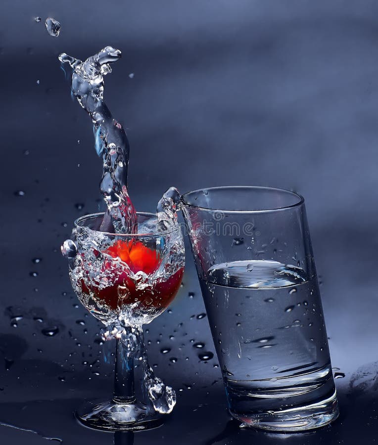 Tomato Falls into a Glass with Water Stock Image - Image of falls ...