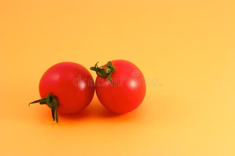 Duo of tomatoes stock image. Image of tomatoe, healthy - 29853365