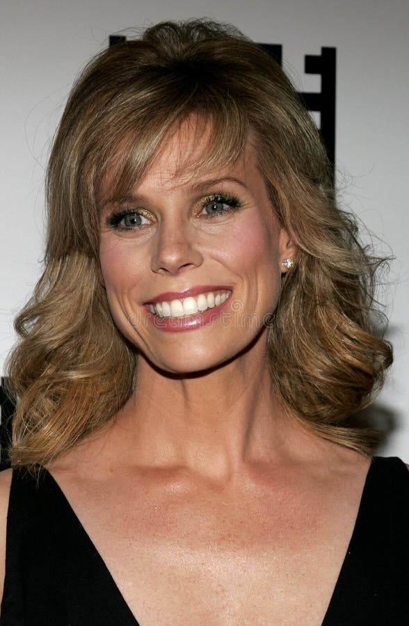 Cheryl Hines image stock éditorial. Image du noël, village - 103498974