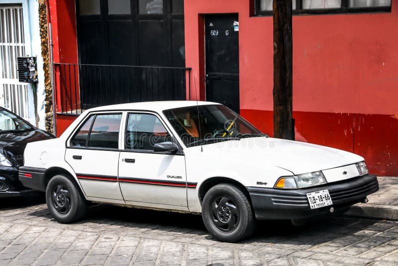 Chevrolet Cavalier foto editorial. Imagen de camino - 129866206