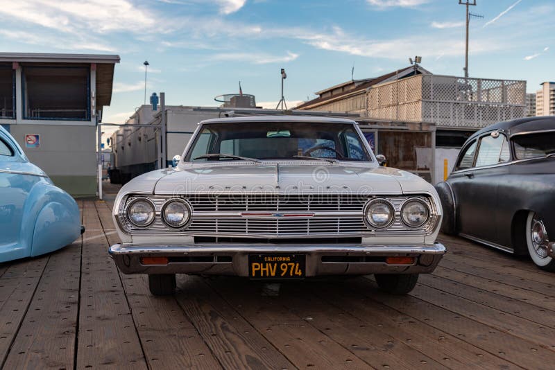 Chevrolet impala imagen editorial. Imagen de automotor - 270077445