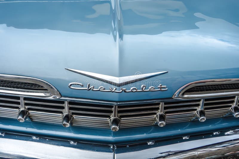 CHEVROLET Logo on Blue Metallic Oldtimer Editorial Stock Image - Image ...