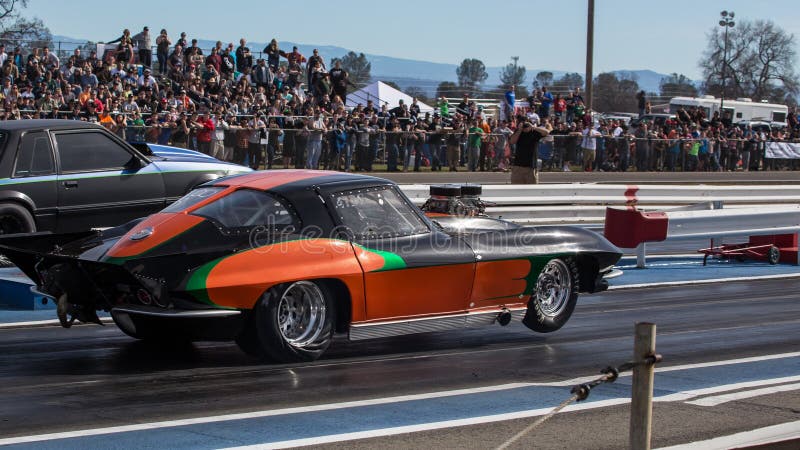 Chevy Corvette at the Drags Editorial Stock Photo - Image of smoke ...