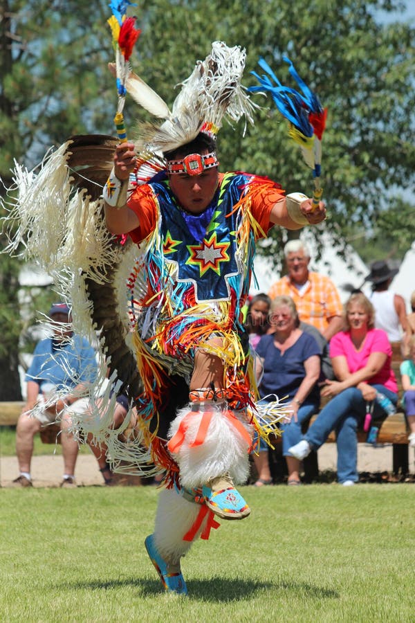 Cheyenne Frontier Days 2013 Imagen editorial - Imagen de tipi, equipos ...