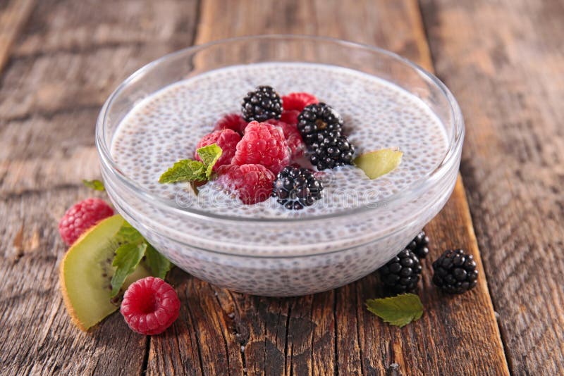 Chia seed and berry fruit stock photo. Image of wood - 111648682